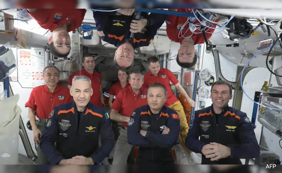 4 Astronauts, Including Turkey's First, Splash Down After Axiom Private ...