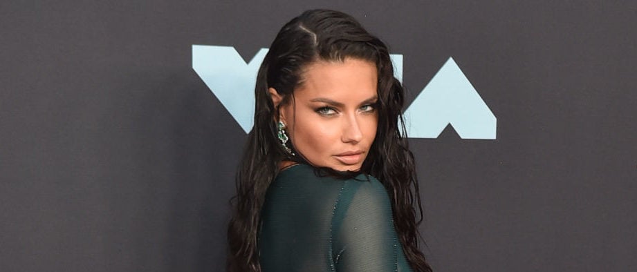 Victoria’s Secret Supermodel Adriana Lima Announces Her Return To The ...