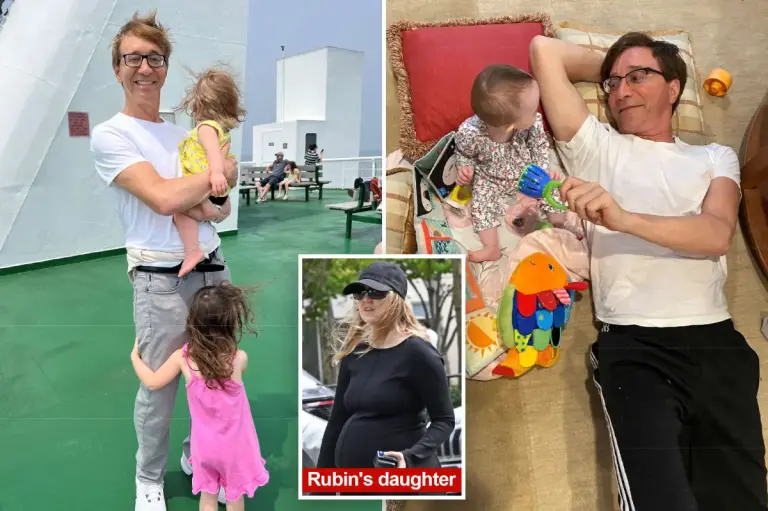 Howard Rubin dressed as Disney characters for his grandchildren while ...