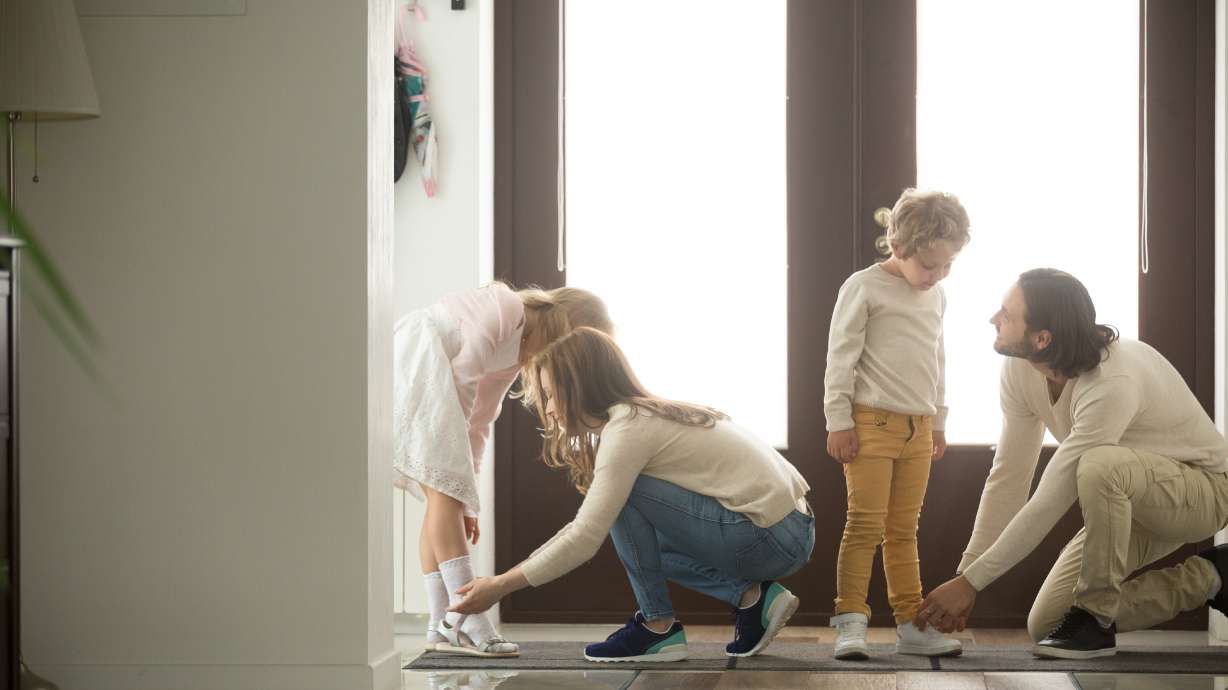 7 reasons you should always go barefoot at home | TotalNEWS