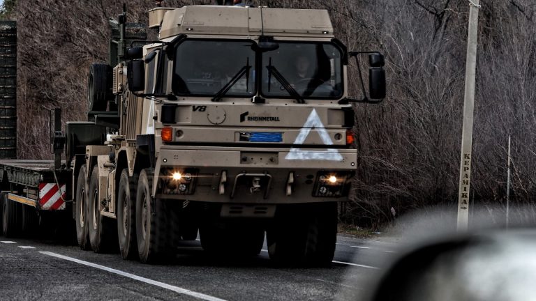 European defense shares decline during Ukraine peace discussions ...
