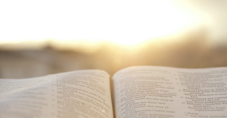 Pastor Mike Todd Believes the Bible Can Heal Modern Relationship Issues ...