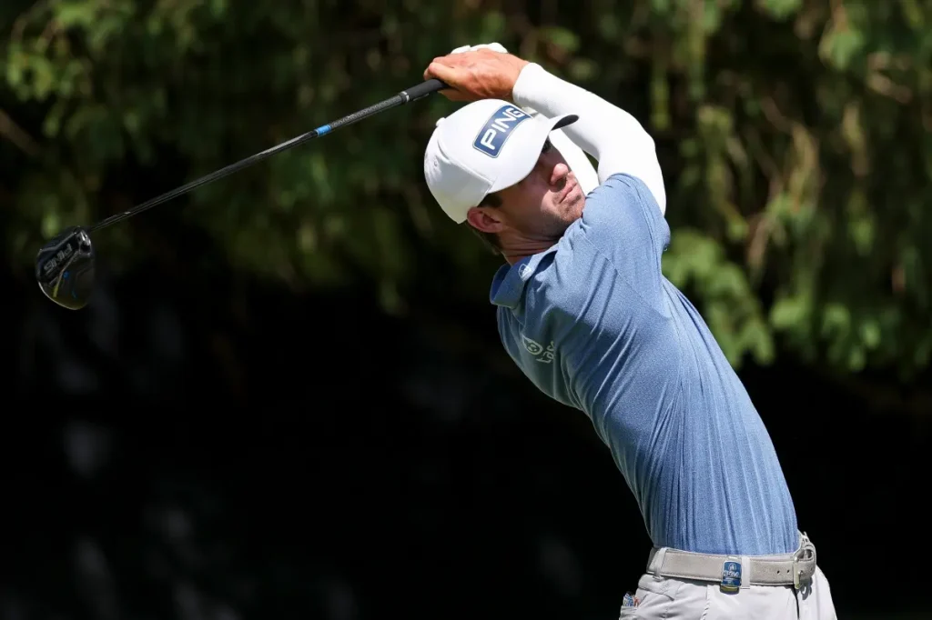 Alex Smalley S Mother Is Monitoring His Every Step At The Pga